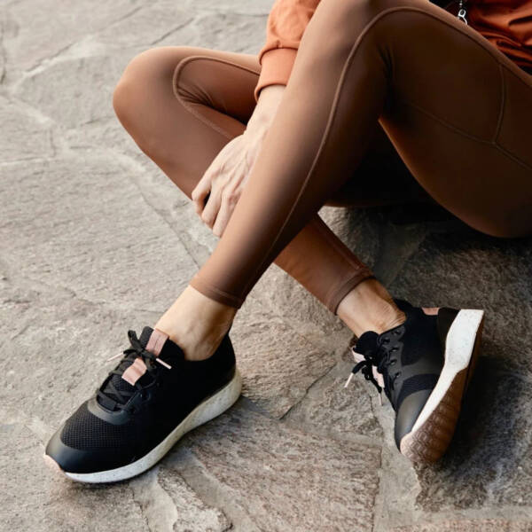 ShoeBeDoo - Fashionable Shoes and Boots for Women